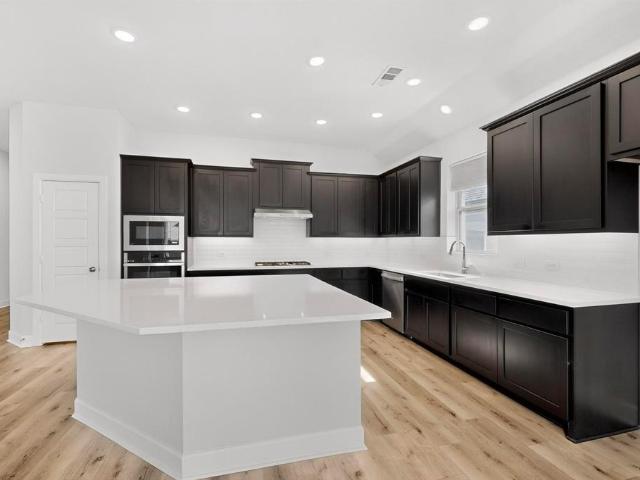 1805 Arbor Drive