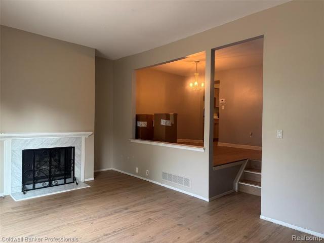 1805 Brentwood Drive # 329