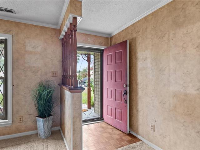 1805 Breckenridge CIR
