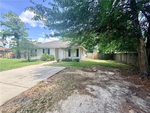 1805 Brookter St, Slidell, LA 70461 | MLS #2554 | Compass