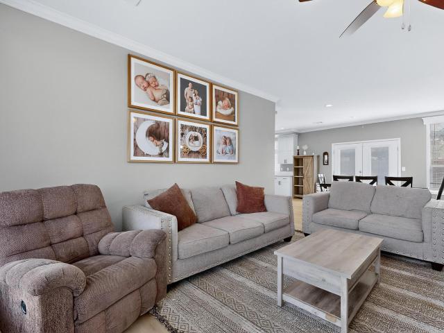 1805 Desert Vista Drive