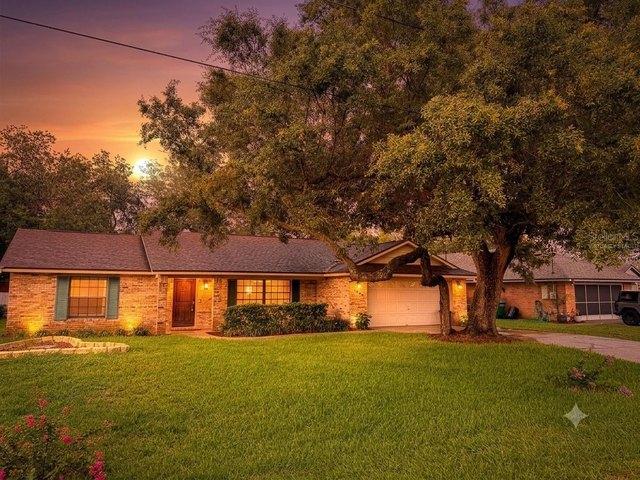 1805 Exmore Ave, Deltona, FL 32725