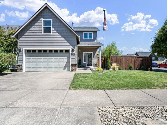 1805 Enchantment Dr, Eugene, OR 97402