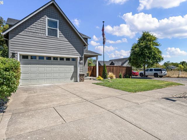 1805 Enchantment DR