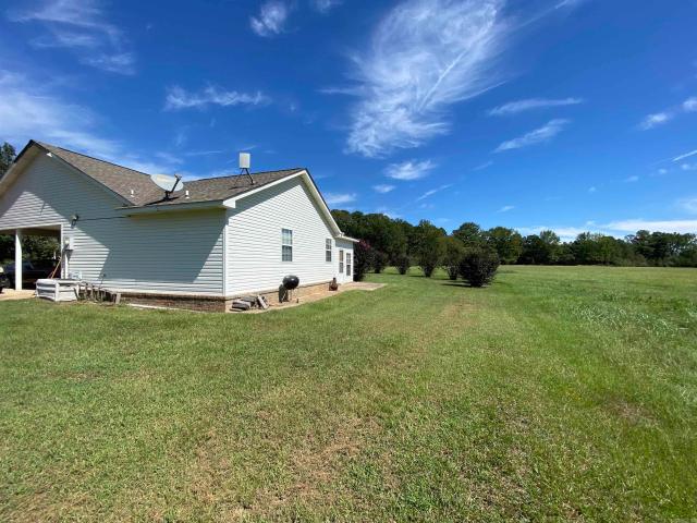 1805 Hwy 27 N