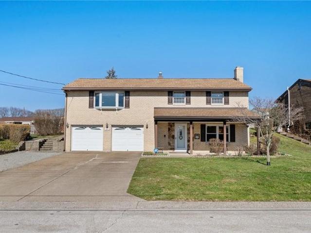 1805 Horizon Dr, McKeesport, PA 15131