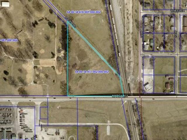 1805 Lockport Rd, Terre Haute, IN 47802