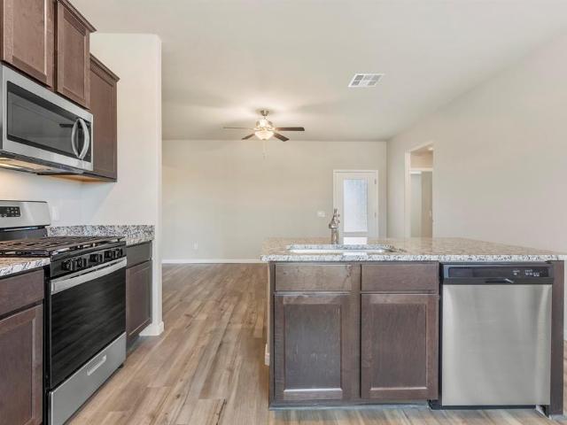 1805 Palmatum Road