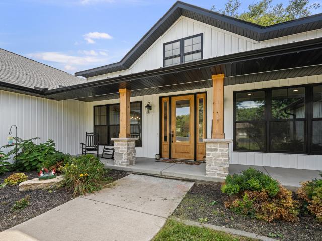 1805 Ridgefield Drive