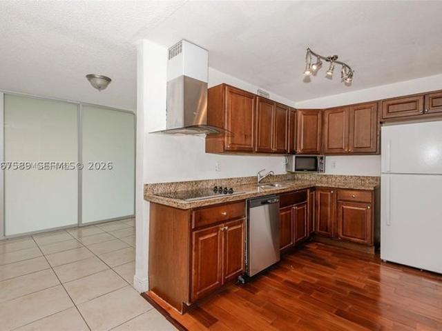 1805 Sans Souci Blvd Apt 532, North Miami, FL 33181