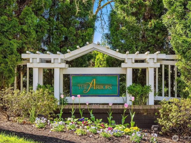 1805 th Ave SE, Unit 22, Bellevue, WA 98005 | MLS #2516 | Compass