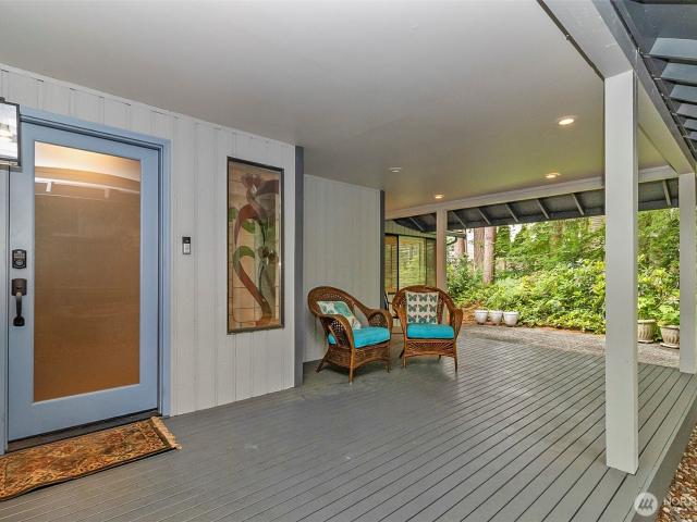 1805 Village Green Drive # 16
