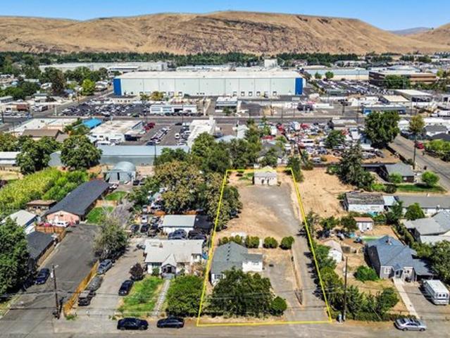 1805 Willow St, Yakima, WA 98902