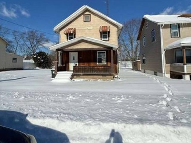 1805 17th St NE, Canton, OH 44705