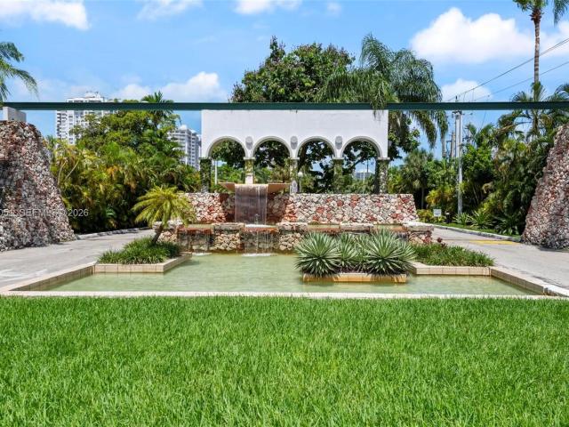 18061 Biscayne Blvd Unit 303, Aventura, US, FL