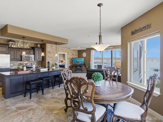 18061 Blue Anchor Dr Unit 643, Gravois Mills, MO 65037