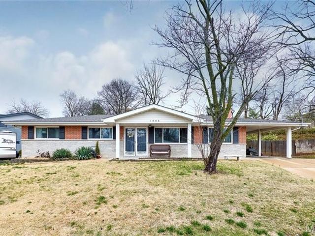1806 Melody Ln, Arnold, MO 63010