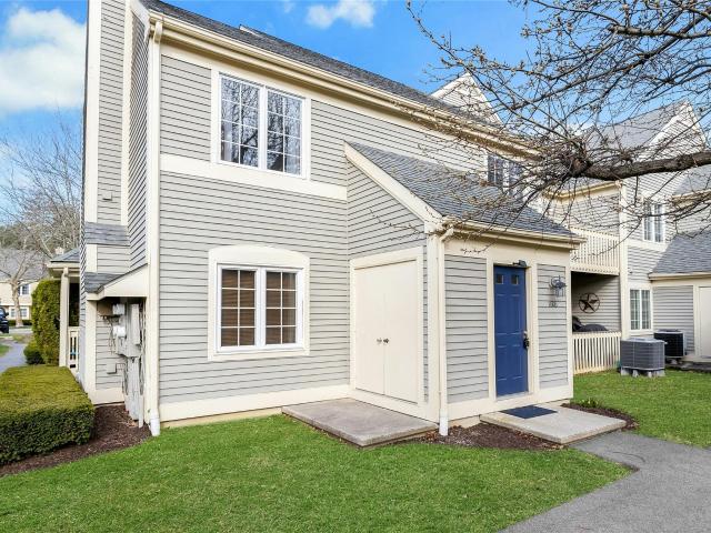 1806 Nutmeg Drive