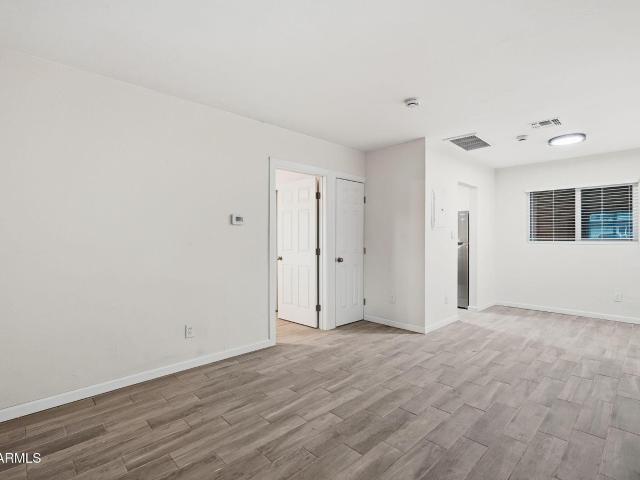 1806 N 18TH Street # 1806