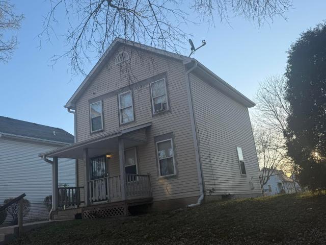 1806 N 24th St, Milwaukee, WI 53205 | MLS #1958 | Compass