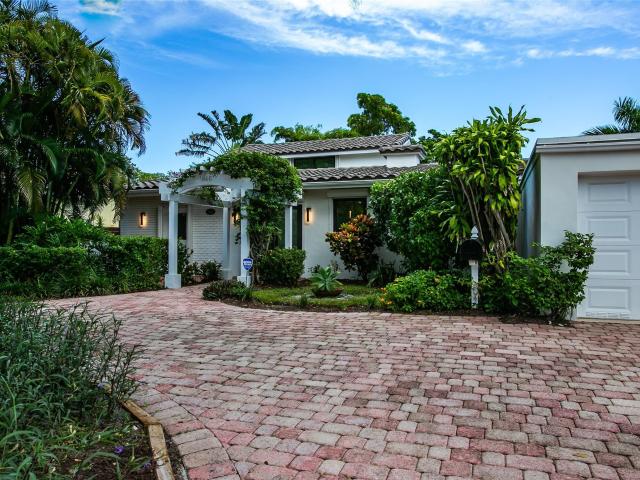 1806 NE 22nd Ter, Fort Lauderdale, FL 33305 | MLS #F10546 | Compass