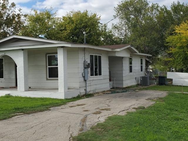 1806 Business 35 South
