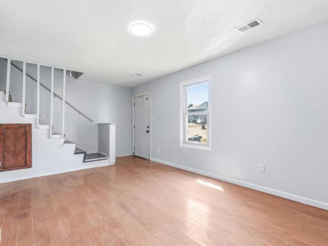 1806 Cedar Heights