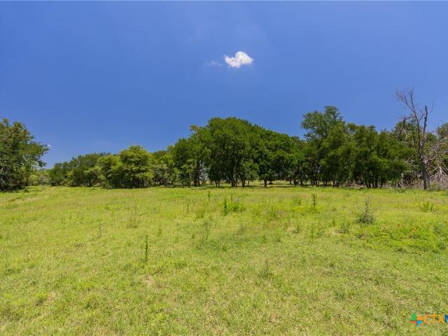 1806 County Road 180