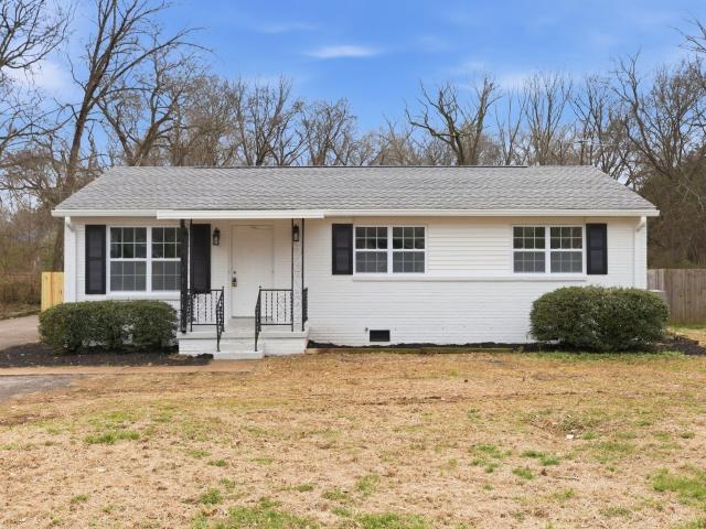 1806 Fern Dr