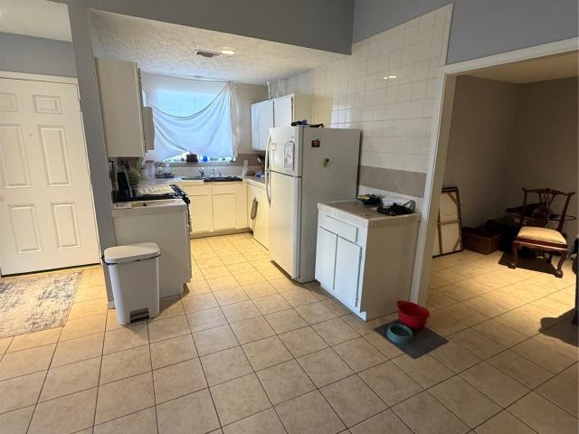1806 Green Gate Drive