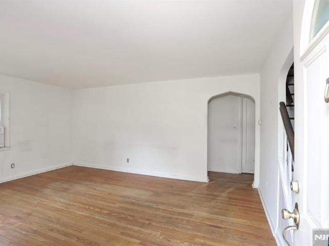 1806 Palisade Avenue
