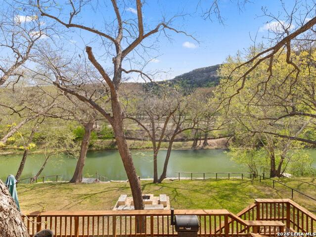 1806 Ponderosa