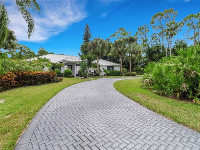 1806 Princess Ct, Naples, FL 34110 | MLS #225071