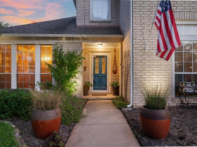 1806 Rolling Bend Drive