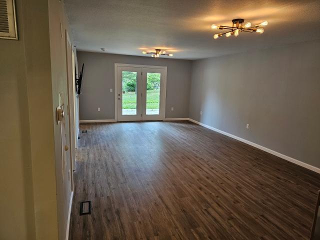 1806 S Cottage Grove Avenue # 114