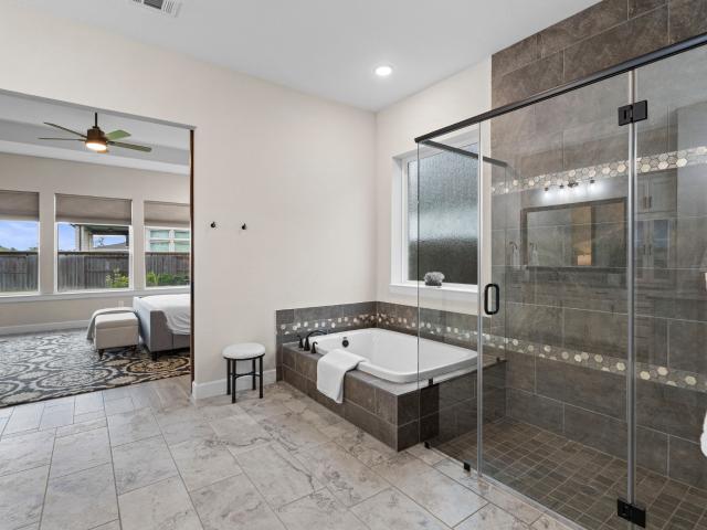 1806 Sienna Grove Drive