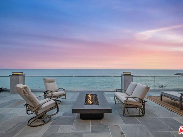 18074 Coastline Dr, Malibu, CA 90265