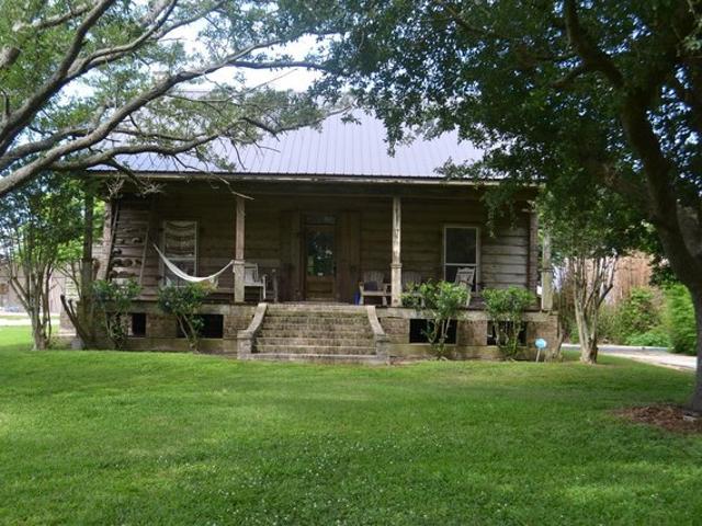 18076 LA Highway 3235, Galliano, LA 70354