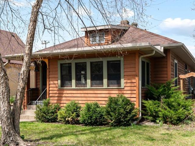 1807 Madison St, La Crosse, WI 54601