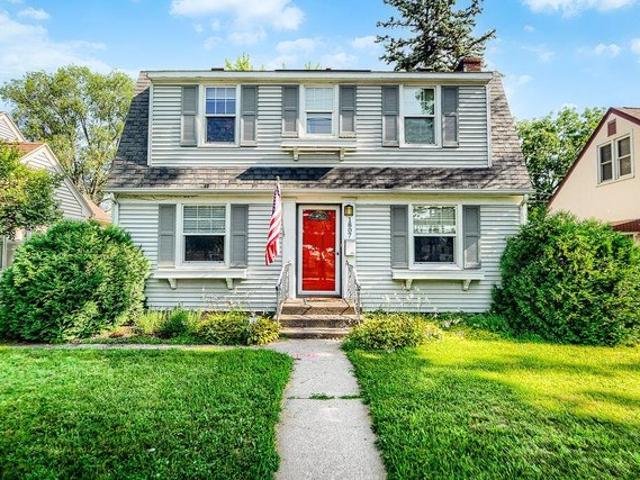 1807 Market St, La Crosse, WI 54601