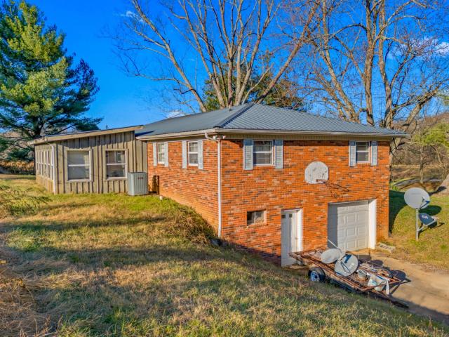 1807 Needmore Road