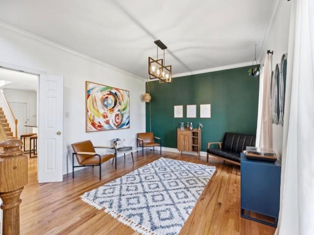 1807 Blackstone Court