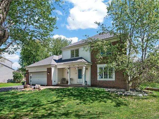 1807 Bromley Dr, Woodbury, MN 55125