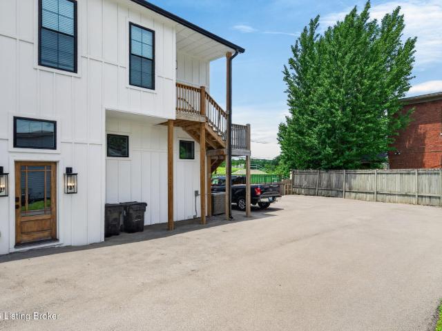 1807 Brownsboro Rd