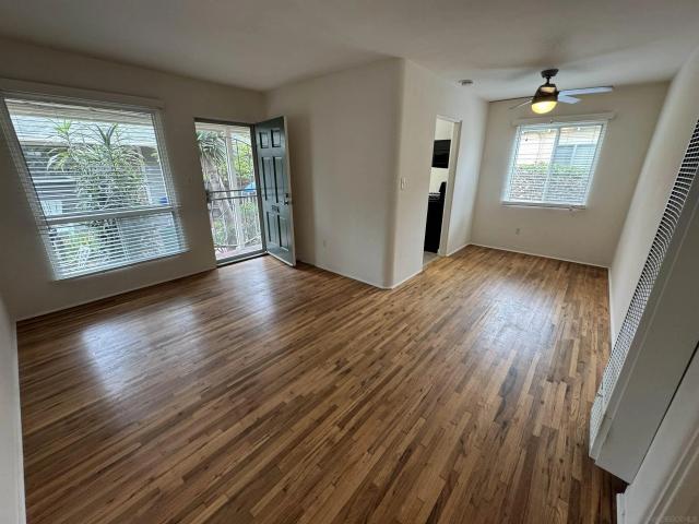 1807 Cable St # 1807