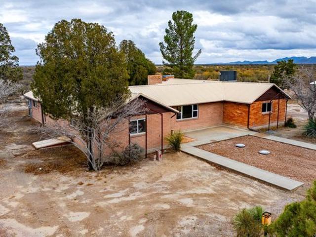 1807 E Kimzey Rd, Willcox, AZ 85643