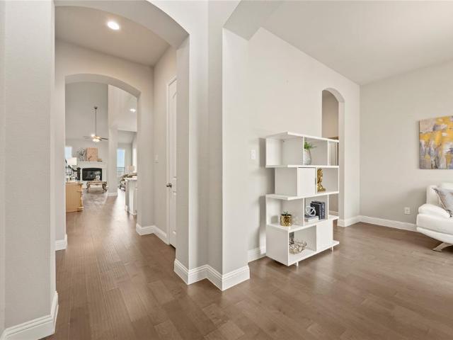 1807 Gristmill Dr, Mansfield, TX 76063 | MLS #21218 | Compass