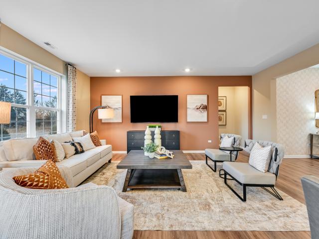 1807 Lakes Park Drive