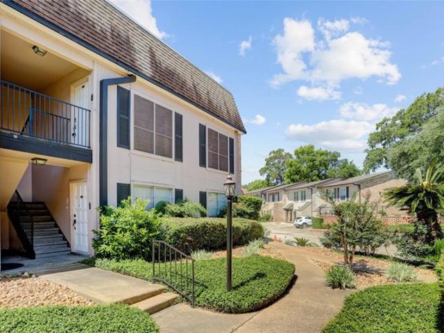 1807 Stoney Brook Dr Unit 67, Houston, TX 77063