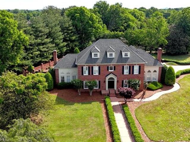 1807 SE Broad St, Murfreesboro, TN 37130